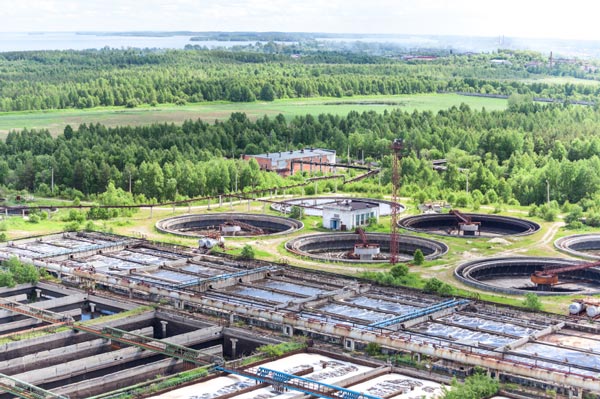 How is Sewage Treated for Safe Disposal? | Degler Waste Services